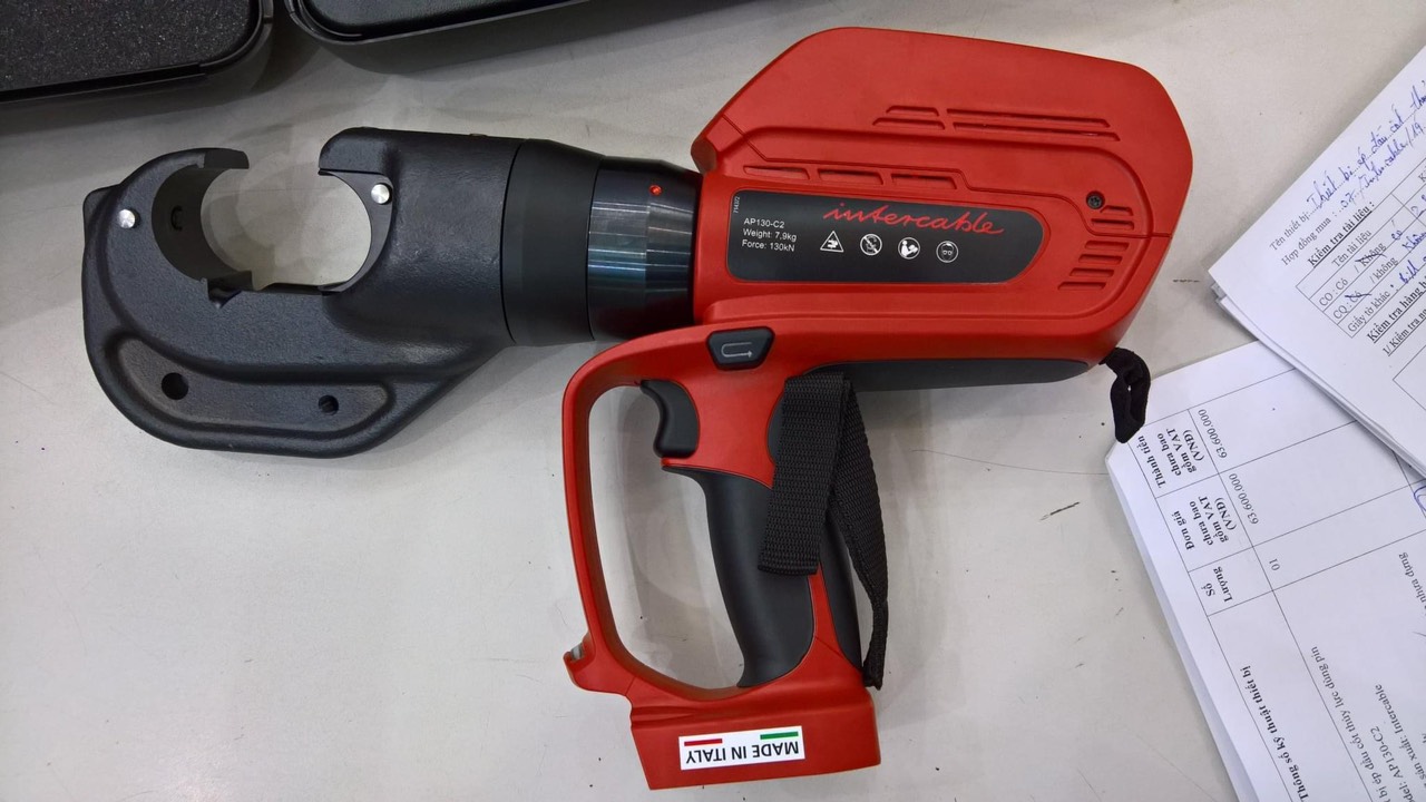 Máy ép cos thủy lực dùng pin INTERCABLE AP130-C2